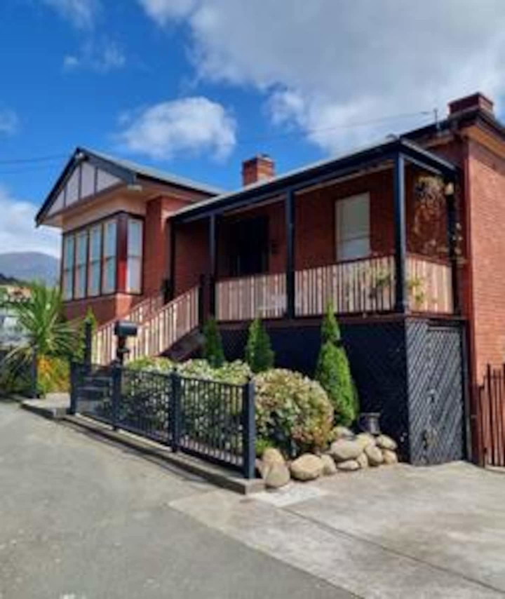 Lords Rest Apartment - Central, Parking, Private. - Hobart