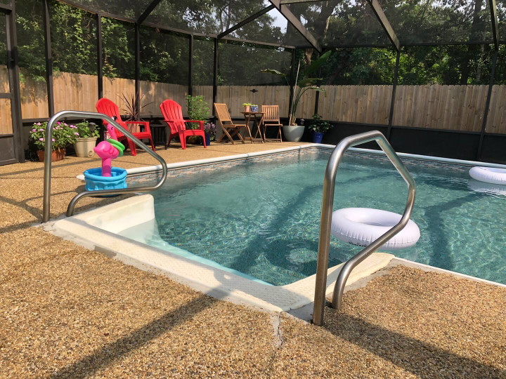 Private, Heated Pool In Quiet Midtown Area - Hattiesburg, MS