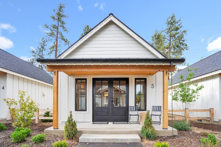 The Scout: Cottage 5 - Sisters, OR
