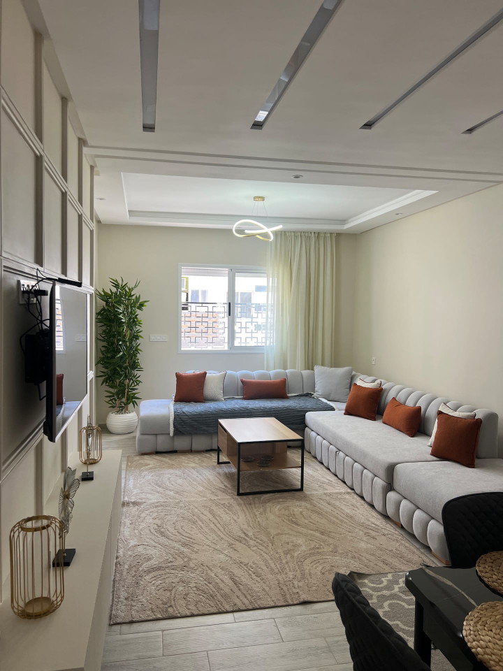 Grand App 3chambres, Dressing & Cuisine Spacieuse - Agadir