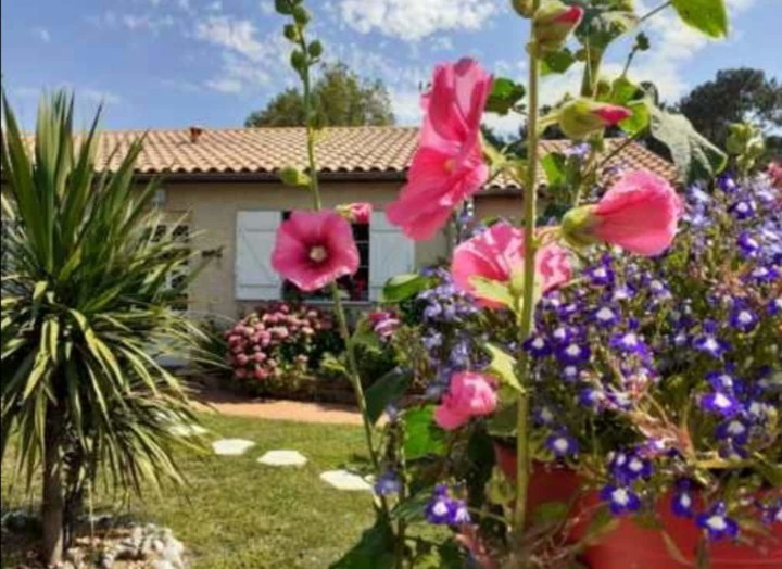 Logement Indépendant, Sécurisé. Jardin Et Parking - Saint-Médard-en-Jalles