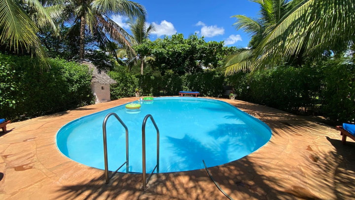 Unique Villa | Fenced Pool, Fibre Wifi & Bbq - Diani Beach