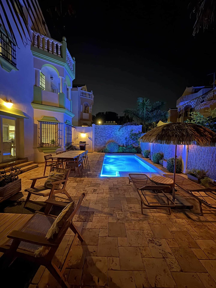 Quiet Luxury City Villa W. Sea View & Heated Pool - Málaga