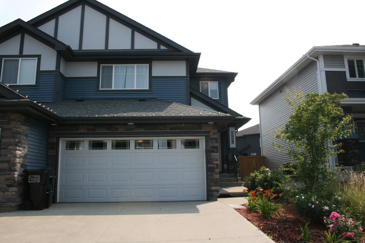 Entire3bhome|kbed|largehouse|mins Towem|sleeps8|ac - Edmonton, Canada