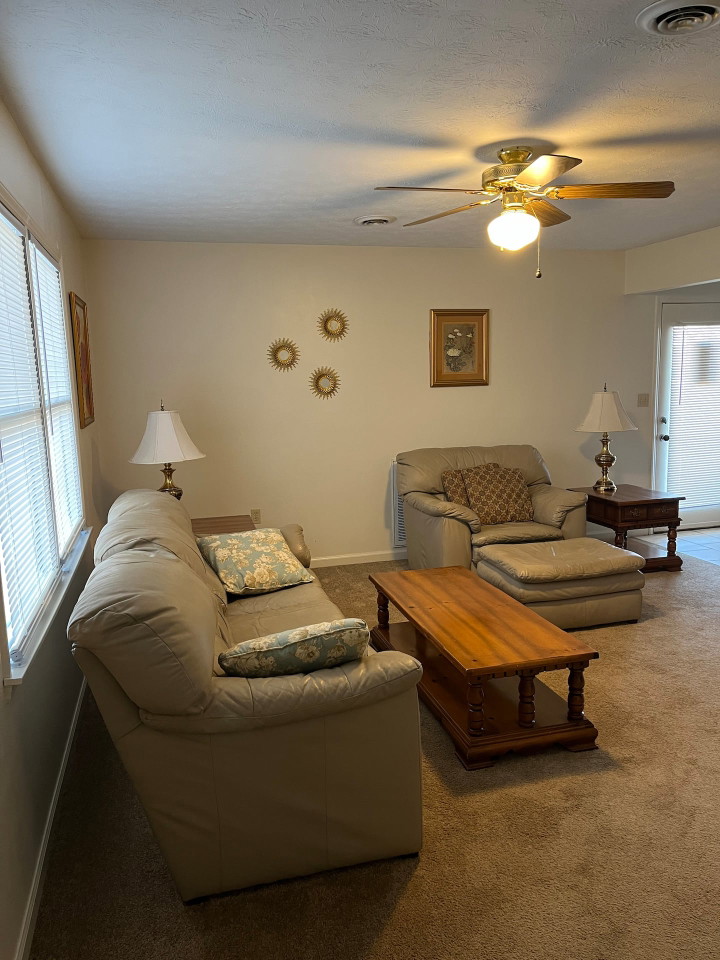 Quiet 2 Bed Townhouse Minutes From Barter Theatre - Abingdon, VA