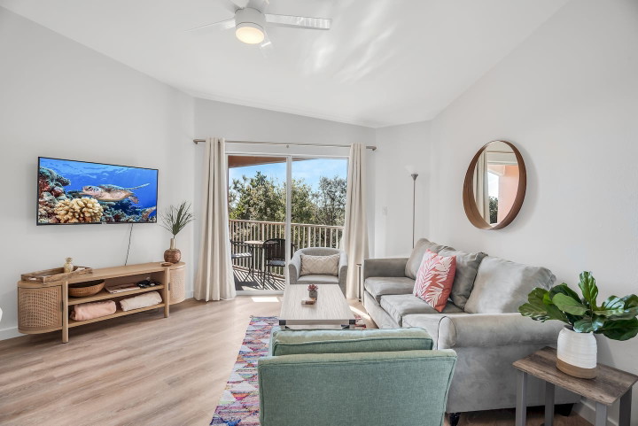 Extended Stay & Winter Rates! Steps To The Beach! - Florida