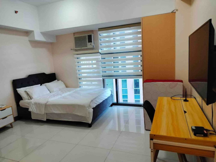 The Viceroy@venice-bgctaguig Wifi+pool+gym - Taguig