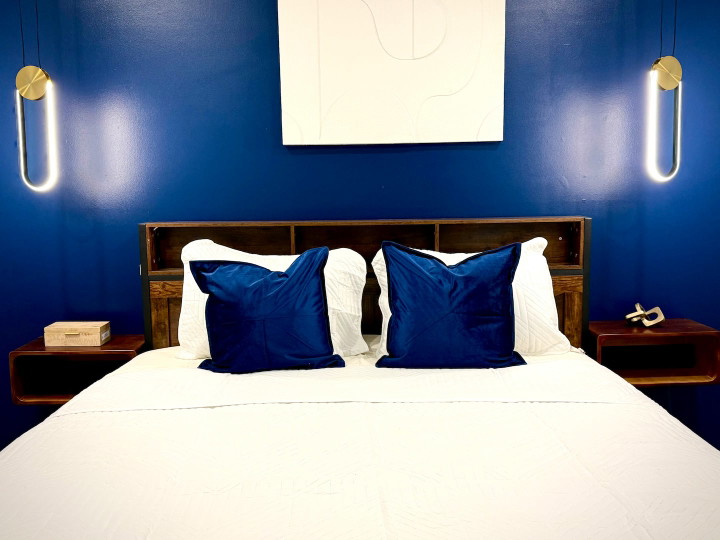 Quiet 2br For Travel Nurses & Pros | Wifi, Parking - Utica, NY