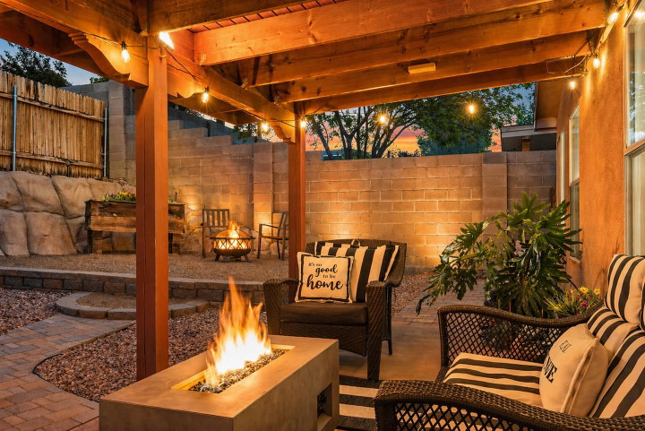 Hot Tub Retreat - Fire Pit + Quiet Cul-de-sac Casa - Rio Rancho, NM