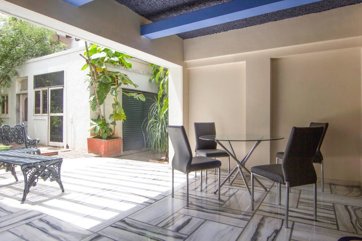 Well Appointed Room - Koregaon Park - Pune