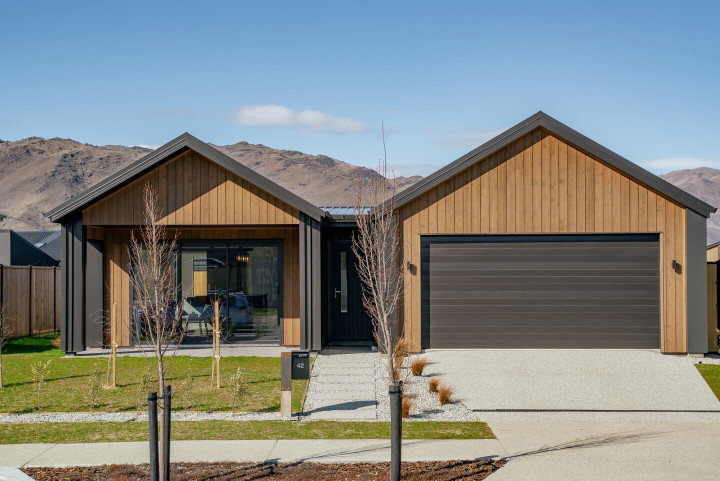 Wooing Tree Beauty - Cromwell Holiday Home - Bannockburn, New Zealand