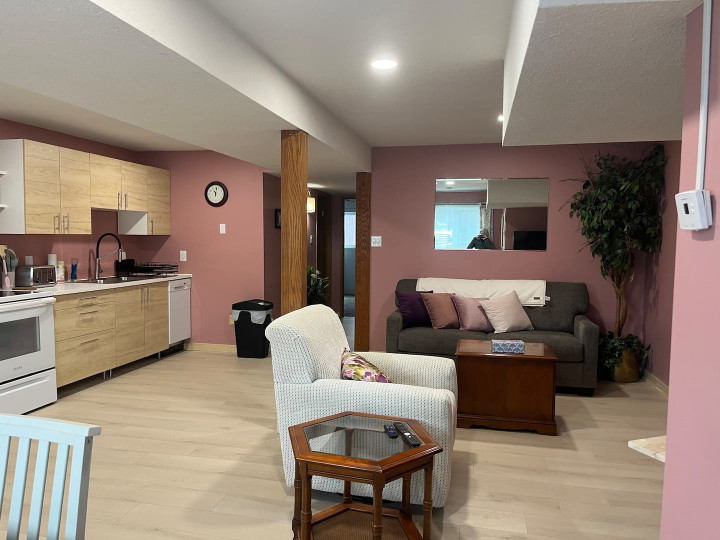 Great Cozy, Comfy & Spacious 1 Bdrm Bsmt Suite - North Battleford