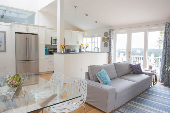 1br Apt W Views Near Bc/boston Avail For 30+ Days - Wellesley, MA