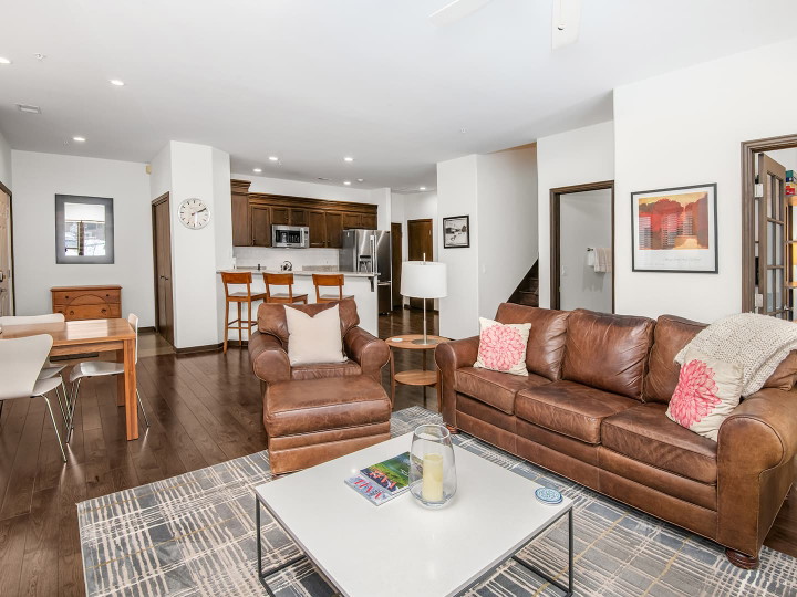 Canyon Run | 3br+den Avon, Walk To Gondola - Avon, CO
