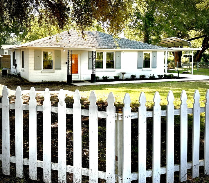1-story Home | Pets + Ev Charger - Saint Andrews, SC
