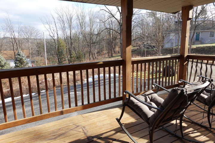 Cozy Apartment In South Hill - Ithaca, NY
