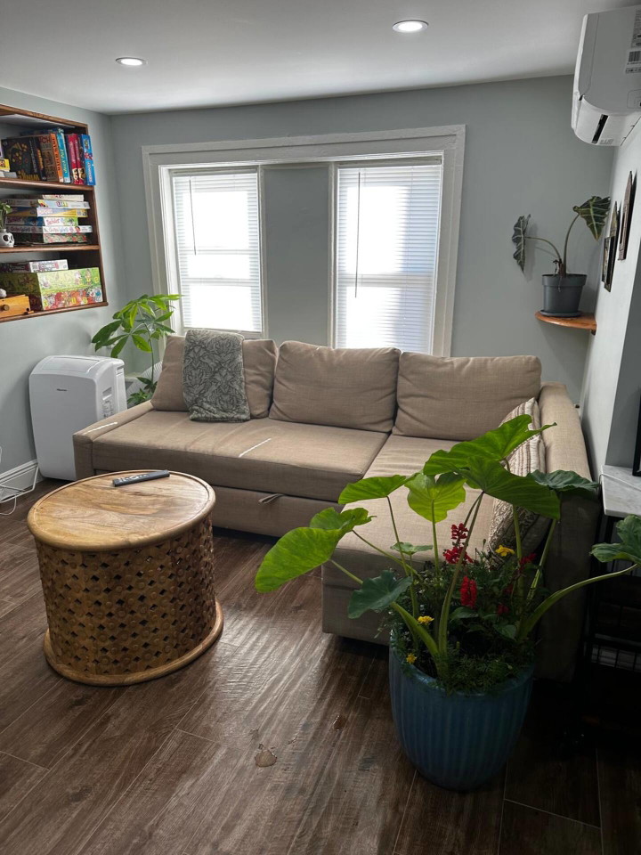 Upscale Downtown Garden Level 2br Kitchen Spa Bath - Albany, NY
