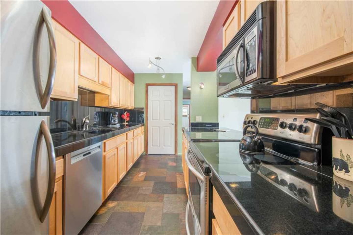 Rmr: Teewinot A2 Condo In Teton Village - Teton Village, WY