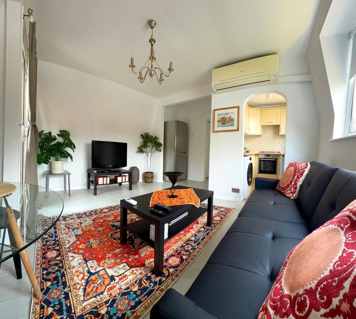 Cosy One-bed Flat In Marlow Bottom | First Floor - High Wycombe