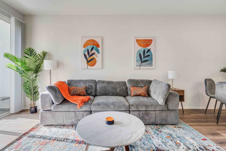 King Bed | Pool &Gym | By The Beach | 10min To Lax - Santa Monica, CA