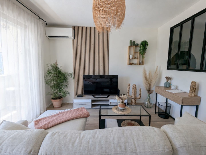 Appartement Climatisé Au Cœur De Ville - Parking - Alès