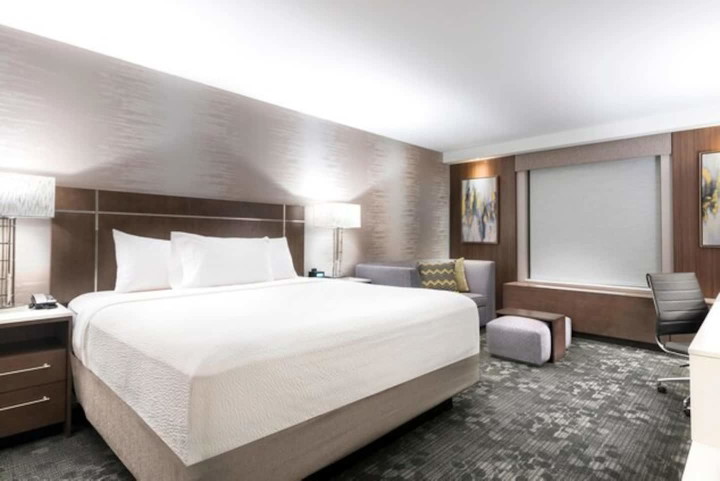 Courtyard By Marriott Edgewater, Nj - New York City