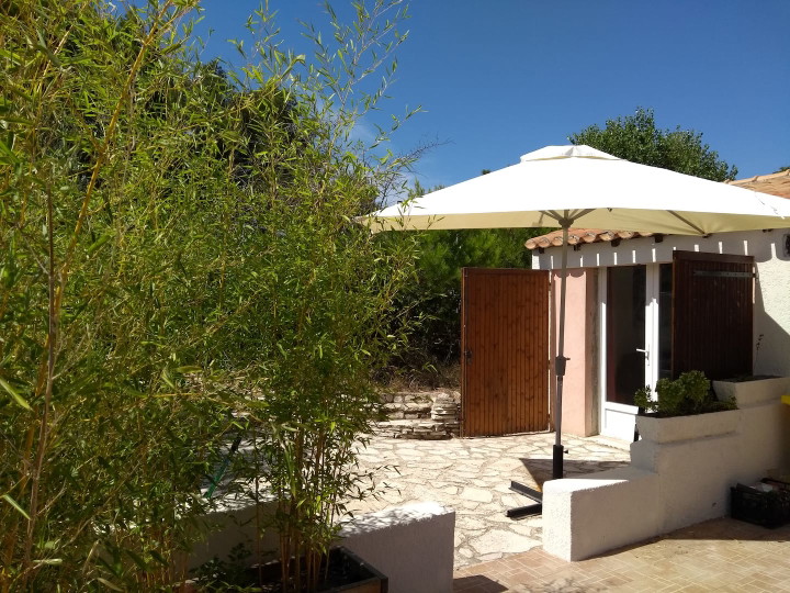 Sausset : Studio Attenant à Villa Prox Mer - Châteauneuf-les-Martigues