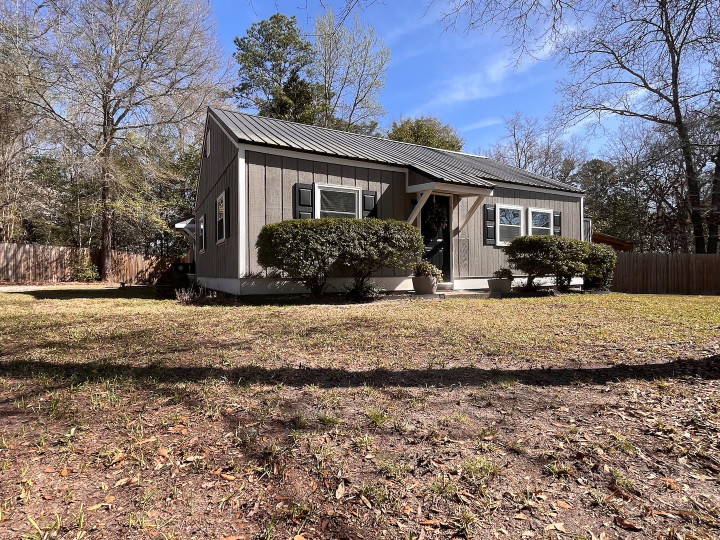 Quiet Cozy Cottage In Historic Downtown Camden - Camden, SC