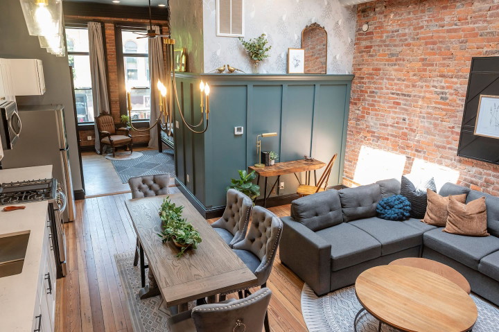 The Orpheum Loft - Downtown Ottawa - Ottawa, IL