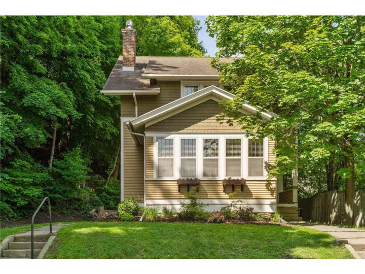 Prime Location In Red Wing Historic District - Red Wing, MN