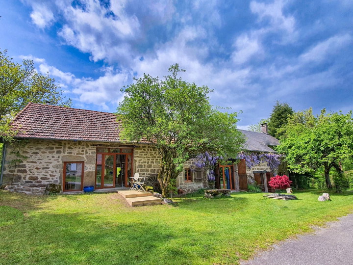 Charmante Grange Convertie à Proximité Du Lac De Vassivière - Creuse