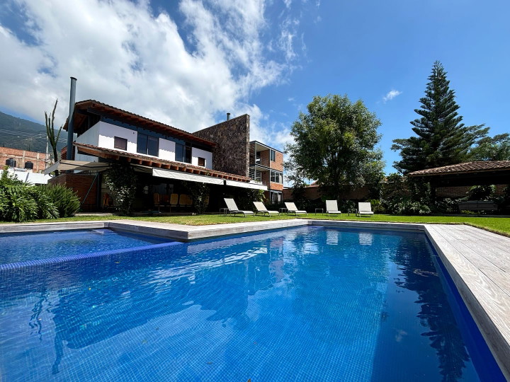 Casa San Juan · Rest, Luxury And Private Pool - Jocotepec