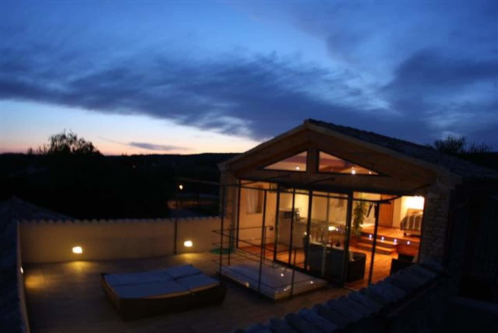 Loft Solarium , Acces Piscine Intérieure Chauffée - Gordes