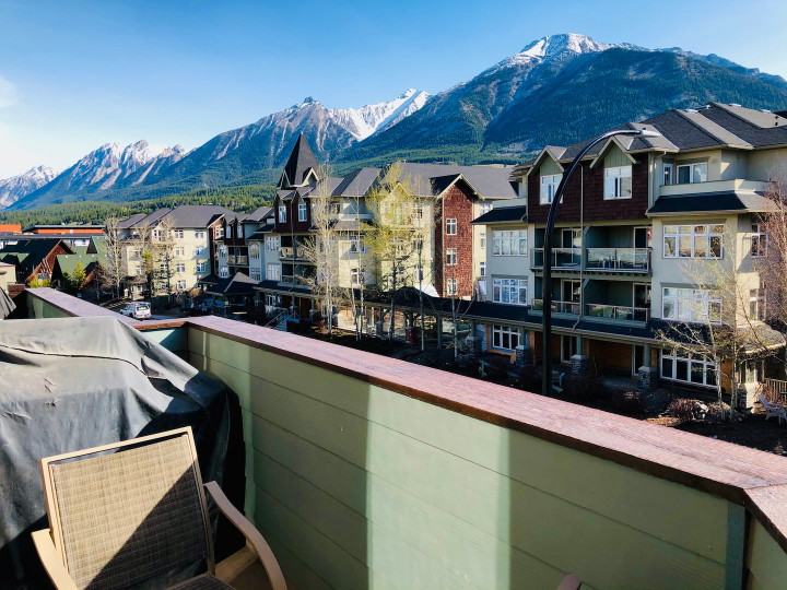 Loft Penthouse - Lodges Resort - King Bed - Ac - Canmore