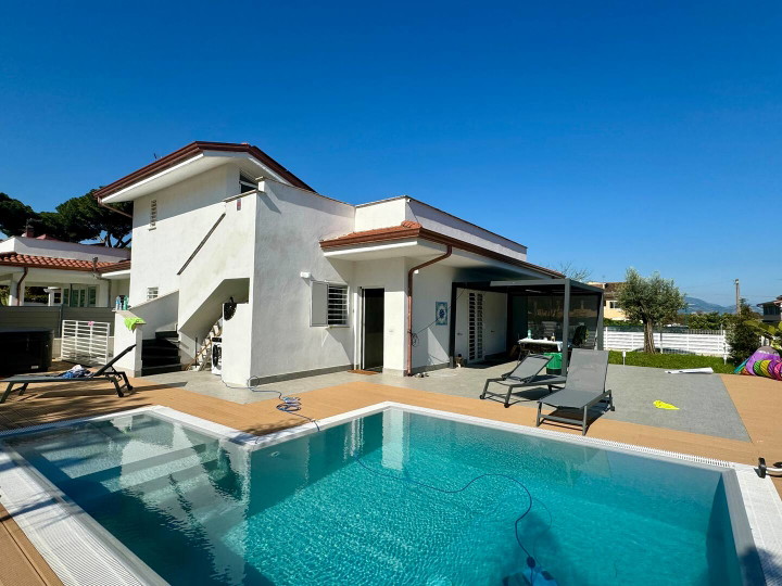 Wonderful Indipendent Villa - Sabaudia