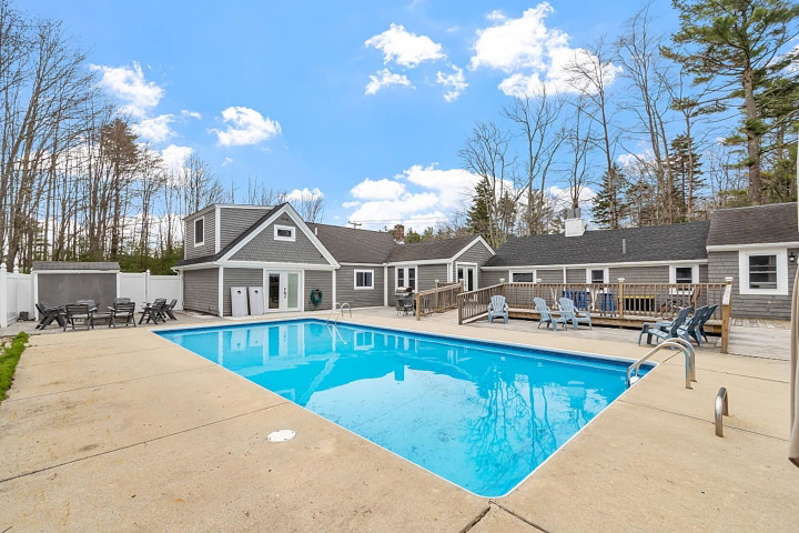 Beach House W/ Heated Pool · Fire Pit · Kennebunk - Kennebunkport, ME