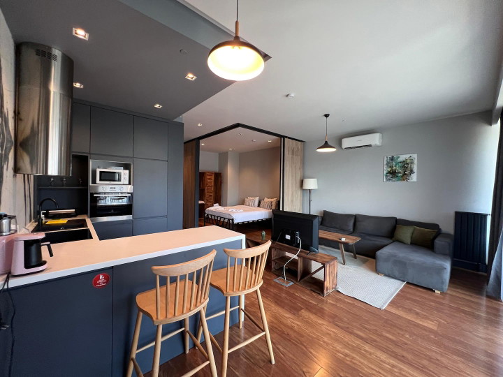 Stylish 1br Apt. In Beyoğlu ; Pool, Spa & Parking - Beyoğlu