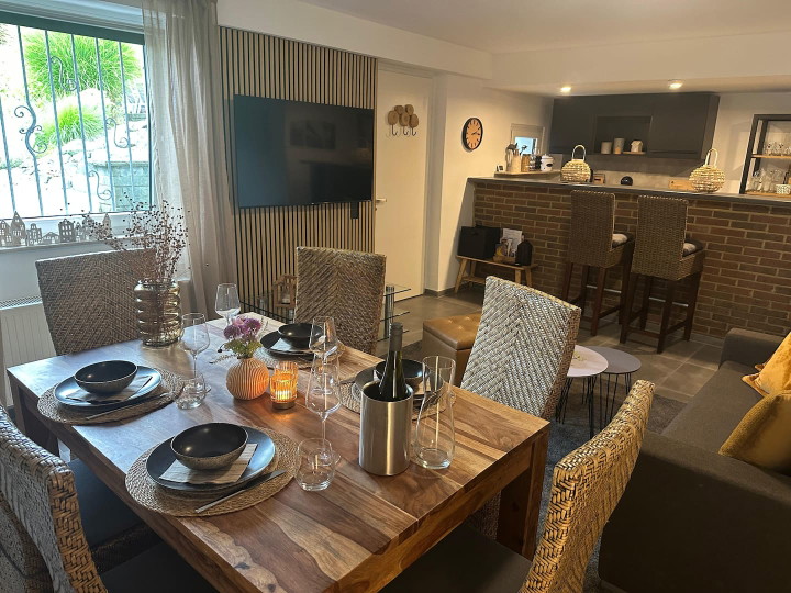 Modernes Studio Mit Sauna Und Pool In Kassel - Baunatal