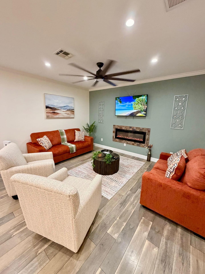 Family-friendly Home W/ Private-parking | Near Nrg - Houston, TX