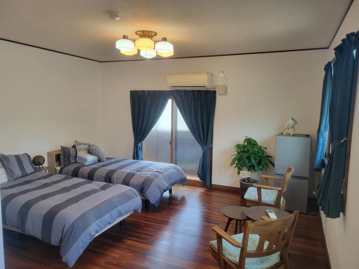 New Open
新富士駅徒歩7分
一棟貸切
最大10名
トイレ・シャワー各2室 - 富士市