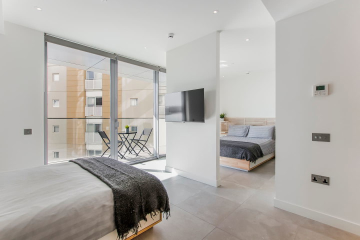 Eurocity Twin-bed Apartment With Resort Pool - Gibraltar