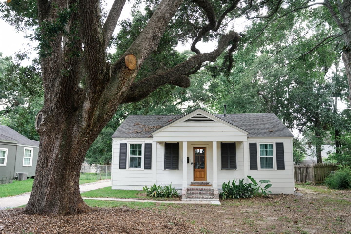 New! 3 Bed + 2 Bath Cottage In Central Baton Rouge - Baton Rouge