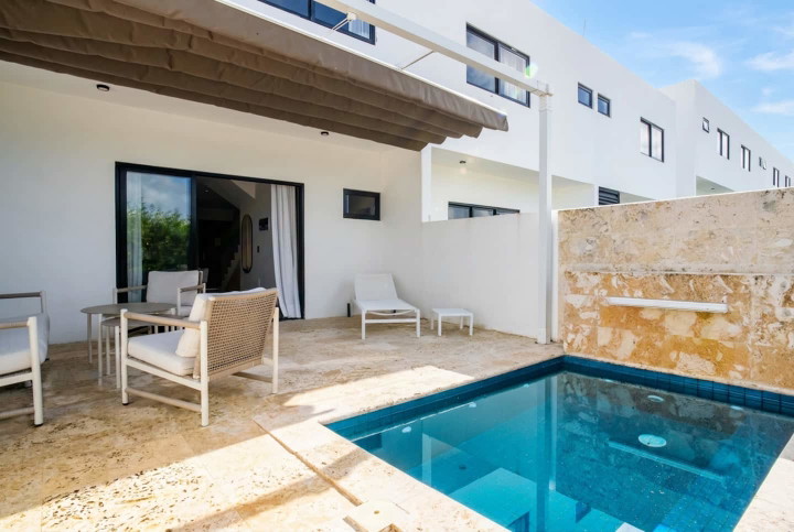Villa With Private Infinity Pool · 3 Bedrooms And 3 Bathrooms - Punta Cana