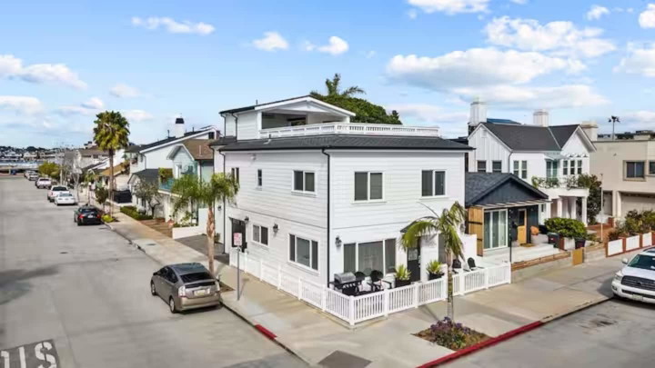Newport Beach 1 Bedroom Home/beach/garage/patio - Balboa Island, CA