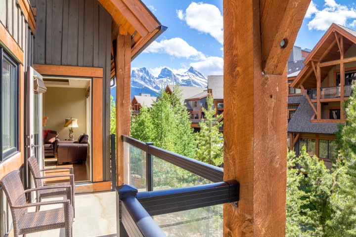 Mountain Views - Luxury Condo In Canmore - Canmore