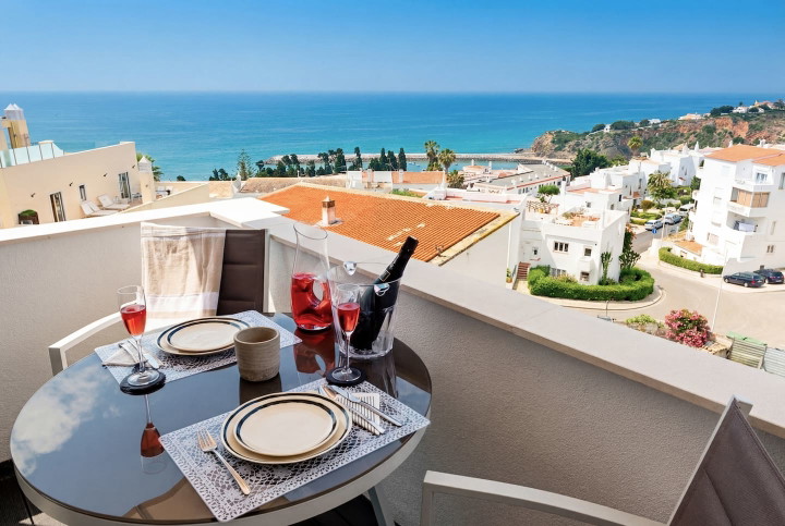 Panoramic Ocean View Studio, Penthouse, Old Town - Albufeira