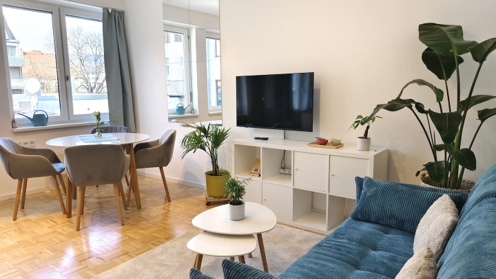 2 Rooms  Modern, Quiet, Central  Underground Parking - Graz