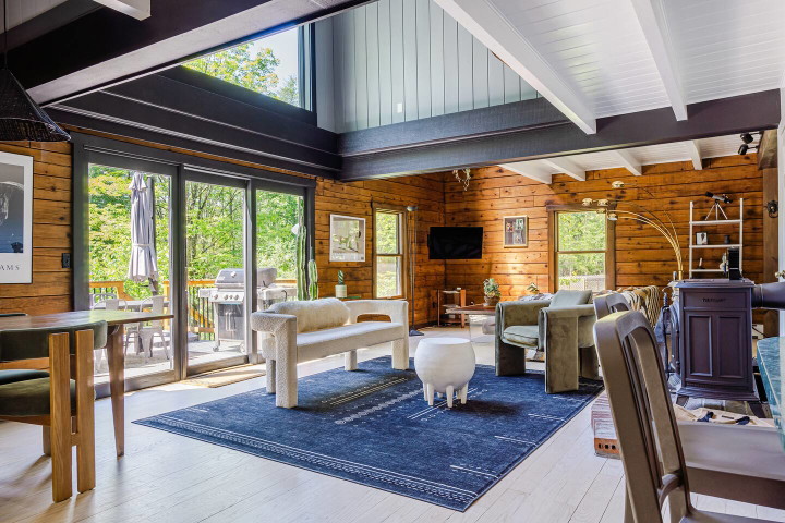 Pool+hot Tub, Firepit | Near Hikes, Shops, Dining - New Paltz, NY