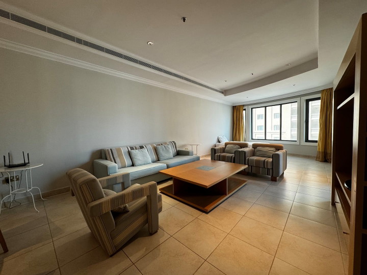 Large Two Bedroom Apartment - Katar