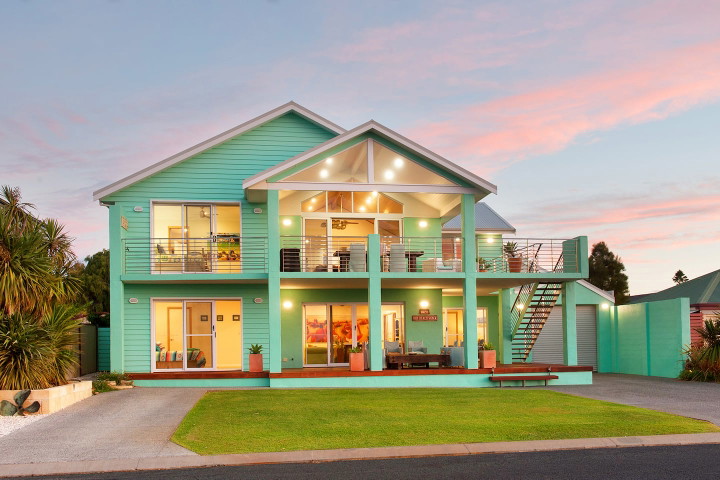 Our Beach Shack- Ultimate Beachfront Location - Busselton